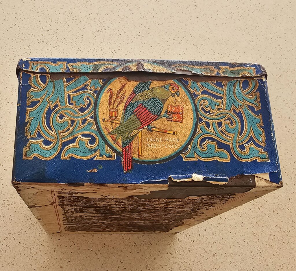 Arnott's Biscuit Tin featuring George V - Campbells Online Store