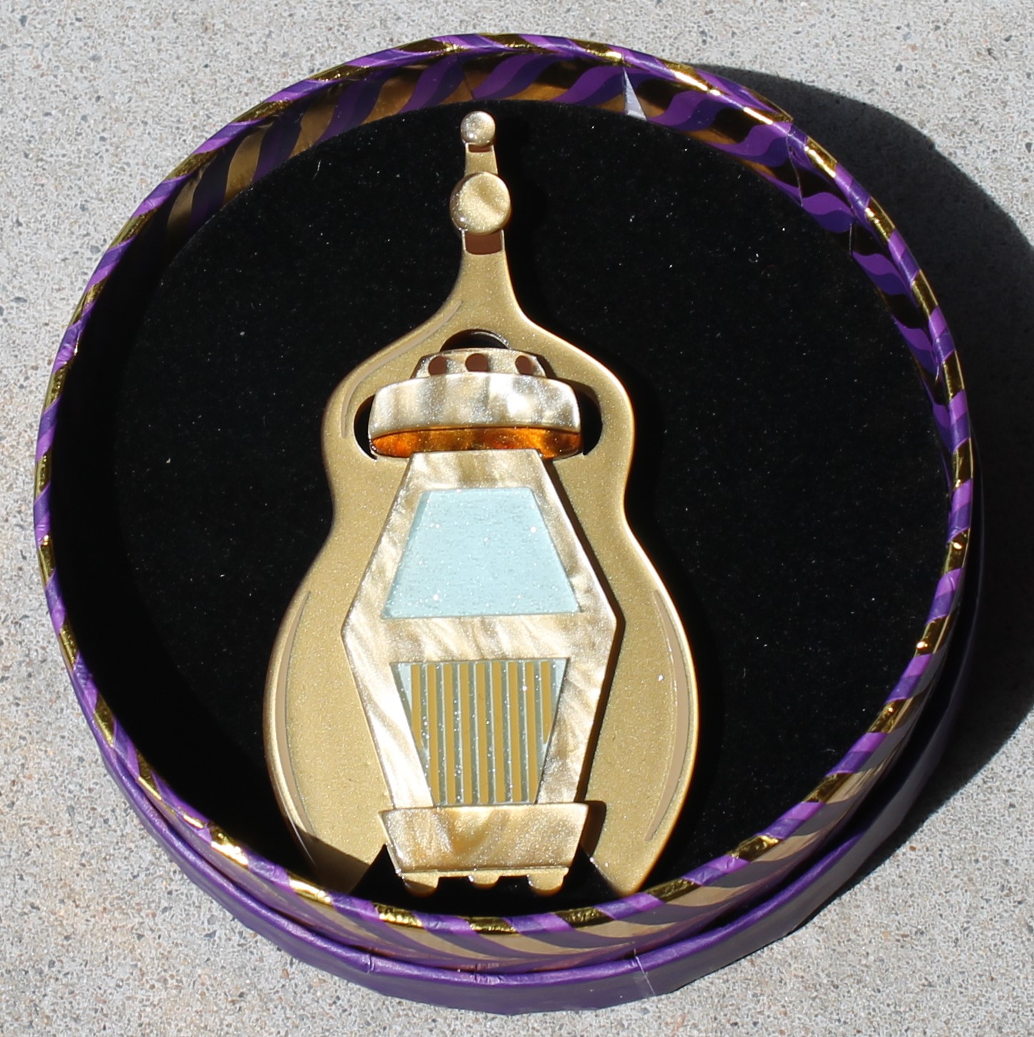 Erstwilder Brooch - Great Glass Wonkavator - Campbells Online Store