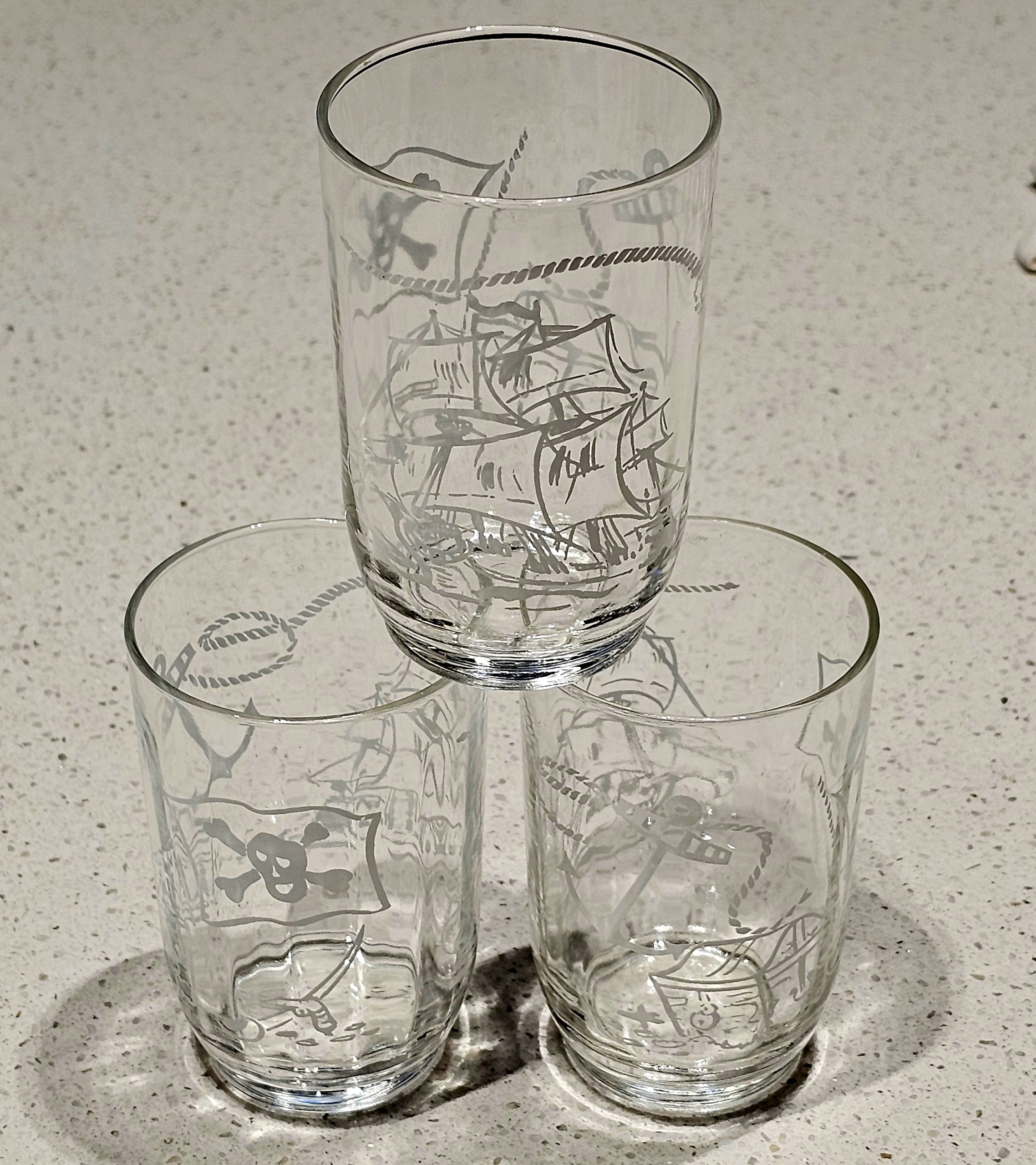 Swanky Swig Glass - Pirate Ship White - Campbells Online Store